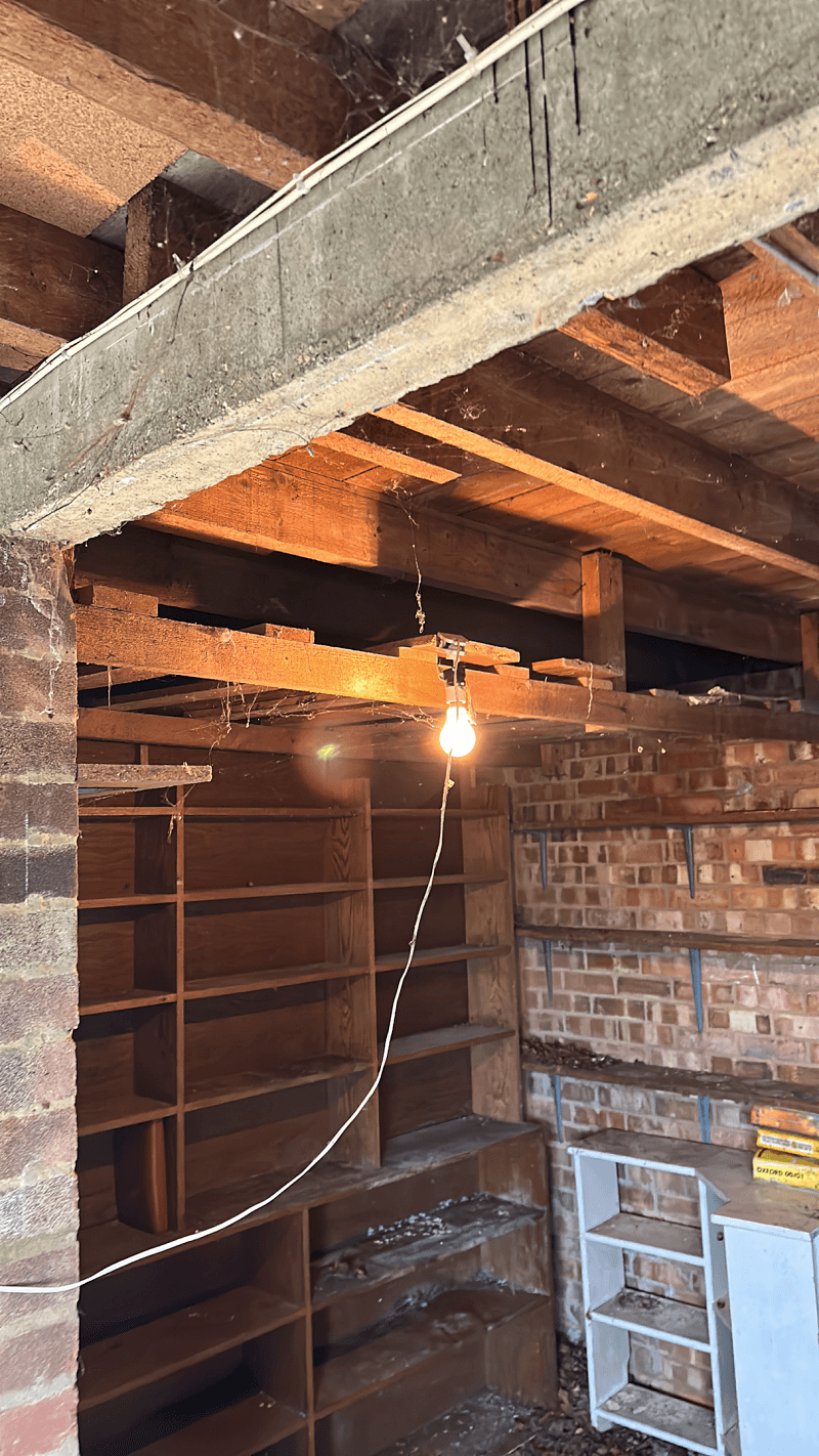 How Do I Clean My Loft And Keep It Tidy? - Clear It Out
